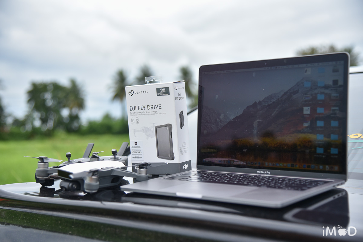 รีวิว DJI Fly Drive ฮาร์ดดิสแยกที่มีช่องอ่านเมมโมรี่การ์ด (Card Reader ...