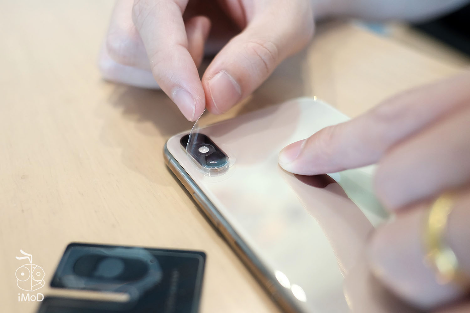 รีวิวกระจกติดเลนส์กล้อง Gizmo Camera Lens Glass Film ปกป้องกล้องหลัง ...