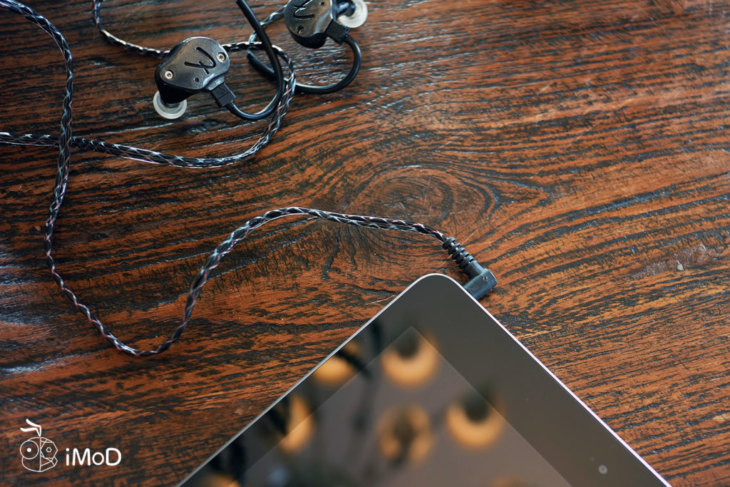 รีวิวหูฟัง Fender รุ่น TEN-3 แบบ In-Ear Monitor มีไดร์เวอร์เสริมขับ 3 ...