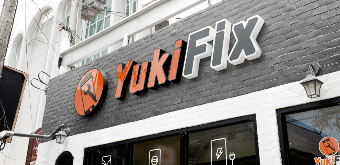 ก้น Apple Watch แตก! ซ่อมยาก แต่ YukiFix ซ่อมได้ อะไหล่คุณภาพ ช่างมีความชำนาญ สูง